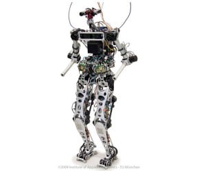 LOLA Humanoid Robot Can Avoid Obstacles with HD Eyes