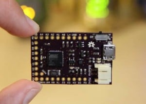 Qduino Mini Arduino Based Monitor And Battery Charger (video)