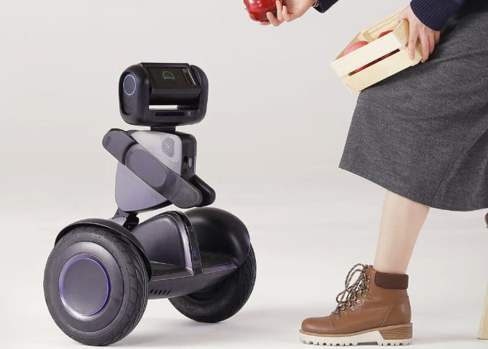 Segway Rideable Loomo Robot Launches On Indiegogo - Geeky Gadgets