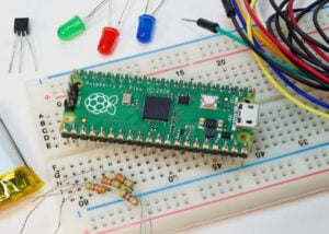 Raspberry Pi Pico programmed using Arduino IDE - Geeky Gadgets