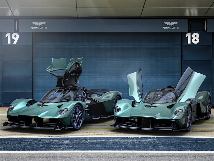 Aston Martin Valkyrie Spider unveiled at Monterey - Geeky Gadgets