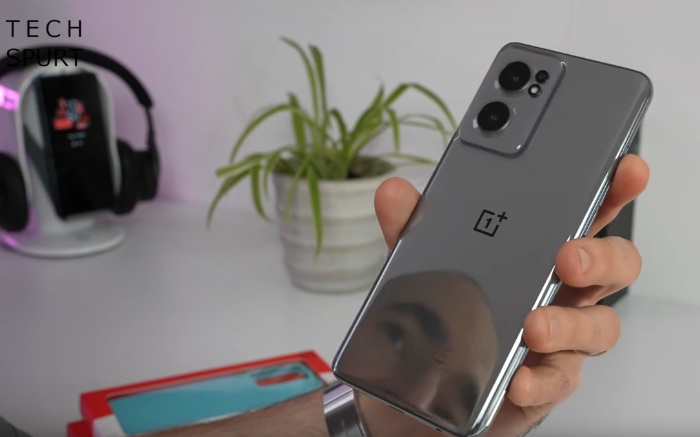 OnePlus Nord CE 2 gets unboxed (Video) - Geeky Gadgets