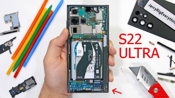Samsung Galaxy S22 Ultra gets taken apart - Geeky Gadgets