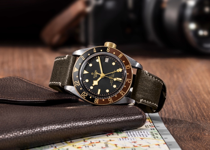 Tudor Black Bay GMT S&G 'Root Beer' watch unveiled - Geeky Gadgets