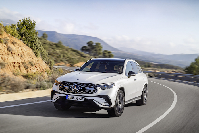 New Mercedes Benz GLC SUV unveiled - Geeky Gadgets