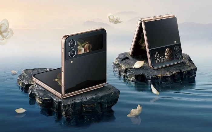 Samsung W23 and W23 Flip smartphones launched - Geeky Gadgets