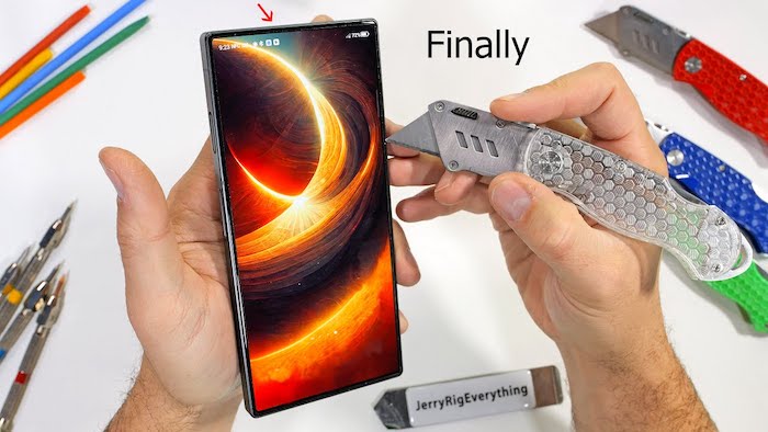 Redmagic 8 Pro smartphone gets durability tested - Geeky Gadgets