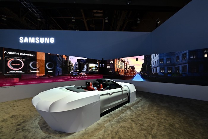 Samsung ICX in car technology shown off at CES (Video) - Geeky Gadgets