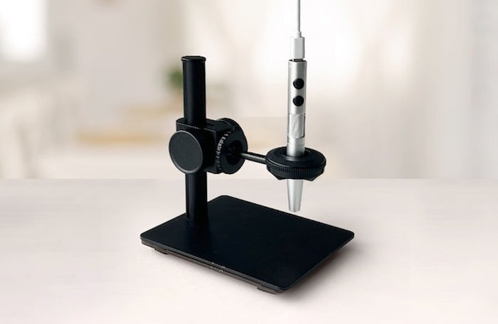 500x magnification portable digital microscope - Geeky Gadgets