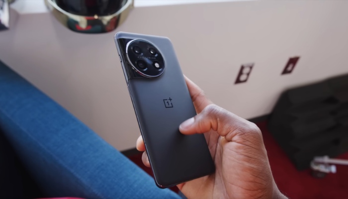 OnePlus 11 5G gets reviewed (Video) - Geeky Gadgets