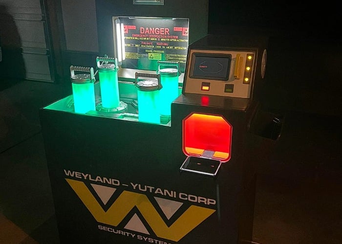 Amazing Alien inspired escape room - Geeky Gadgets