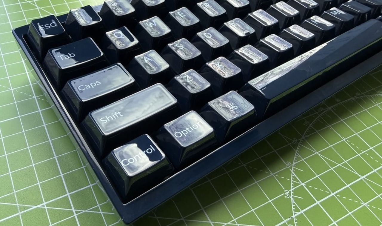 Keychron Q16 HE 8K Review: Ceramic Design, Magnetic Switches & 8K ...